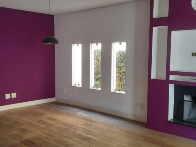 Casa a venda com 3 quartos suíte na Granja Viana Cotia SP