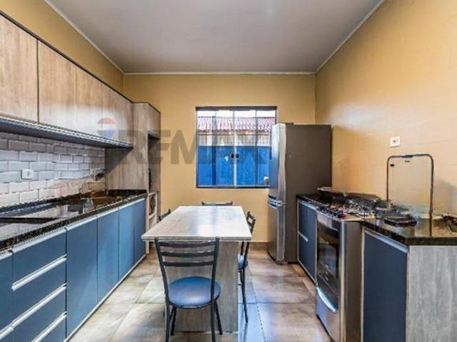 Terreno Zr4 com casa Averbada 03 quartos à Venda 440M² – Bairro Capão Raso Curitiba