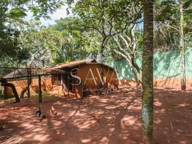 Casa à venda com 410 m² no Casa Branca