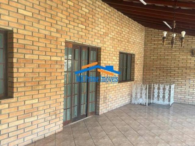 Casa à venda com 423m², 06 quartos, 05WC e 03 vagas BELA VISTA 0SASCO