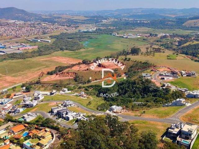 Casa à venda com 4 dormitórios 2 Suítes, 159 m² por R$ 920.000 Condomínio Fechado Bom Jesus Dos
