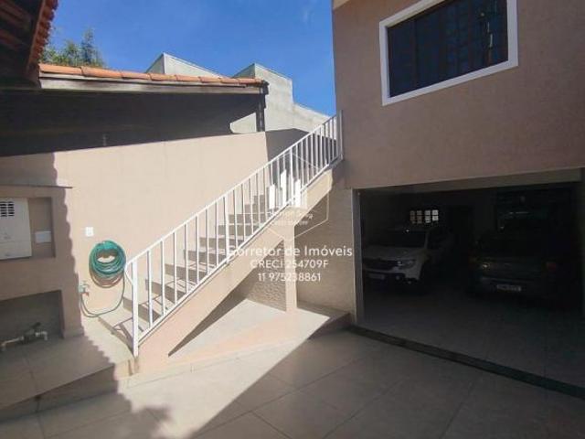 Casa à venda com 4 dormitórios 2 suítes por R$ 750.000,00