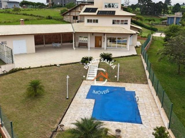 Casa à venda com 4 dormitórios 4 Suítes, 380 m² por R$ 2.995.000 Condomínio Na Represa de Piraca