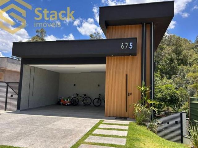 CASA À VENDA COM 4 DORMITÓRIOS SENDO 1 SUÍTE MASTER COM CLOSET IBI ARAM 2 ITUPEVA SP