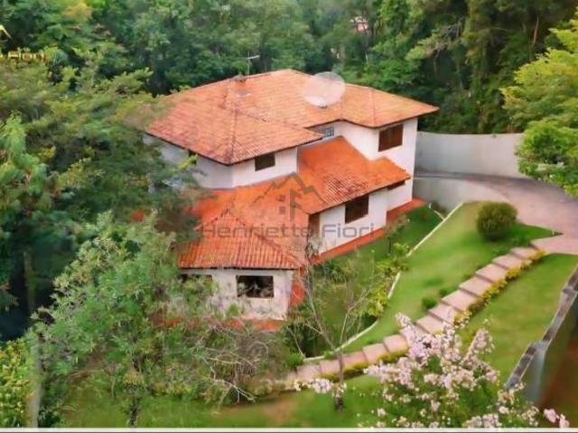Casa a Venda Com 4 dormitórios Sendo 2 Suit Con Fechado Alpes da Cantareira