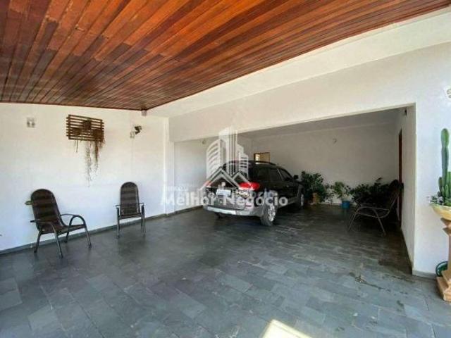Casa à venda com 4 dormitórios quartos sendo 01 deles suíte, no bairro Parque João de Vasconcelos