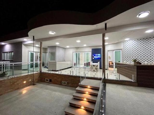 Casa à venda com 4 suítes no condomínio Aruã Eco Park, Mogi das Cruzes