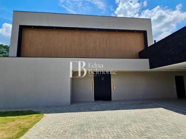 CASA À VENDA COM 4 SUÍTES NO CONDOMÍNIO HARAS PINDORAMA CABREÚVA/SP