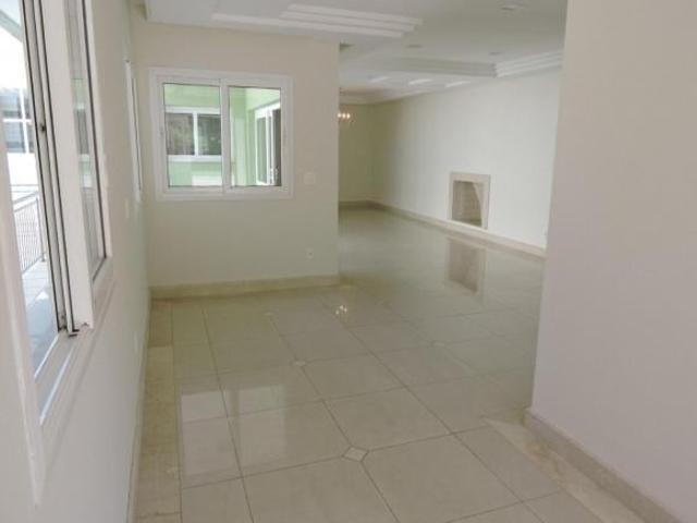 CASA A VENDA COM 4 SUÍTES NO CONDOMINIO QUINTA DAS LARANJEIRAS EM JUNDIAI, SP