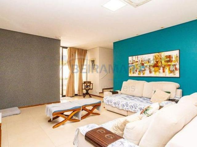 Casa à Venda com 4 Suítes no Condomínio Residencial Santa Mônica Jardim Botânico
