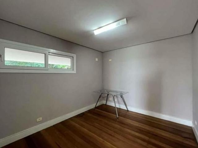CASA A VENDA COM 4 SUITES, VISTA PANORAMICA Carapicuíba/SP