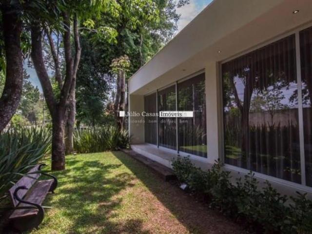 Casa a venda com 4 quartos, 4 suítes no Condomínio Lago Azul Araçoiaba da Serra