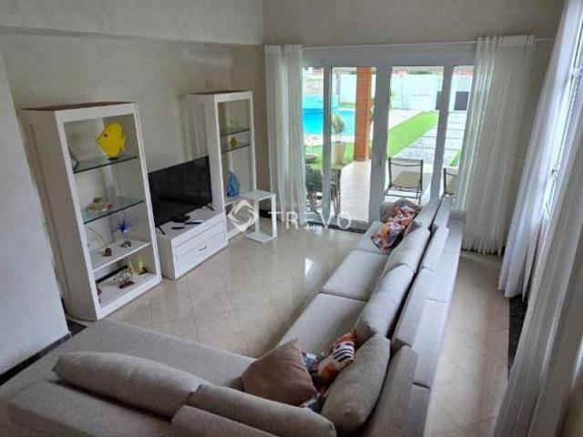 Casa à Venda com 4 quartos, 5 banheiros e 330m² a partir de R$ 7.500.000