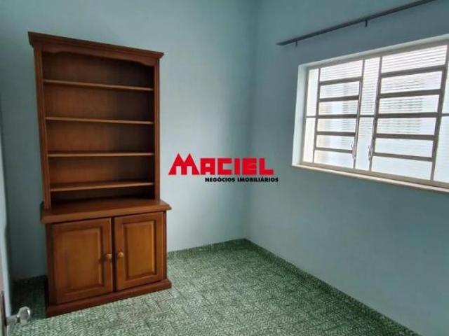 Casa à Venda com 4 Quartos 1 Suíte ? Terreno 12x25 | Ampla, Confortável e Bem Localizada