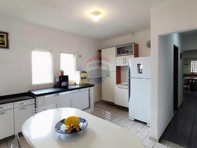 Casa à venda com 4 quartos, 2 suíte no bairro Inocoop em Mogi Mirim/SP