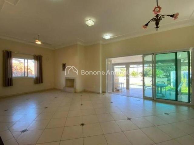 Casa à venda com 4 quartos, 2 suítes, 276 m² no Alphaville, Campinas/SP