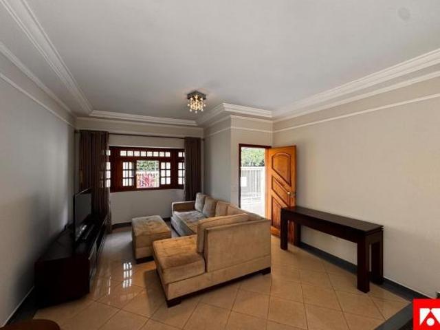 Casa à venda com 4 quartos 2 suítes e 4 vagas no Parque das Flores em Campinas