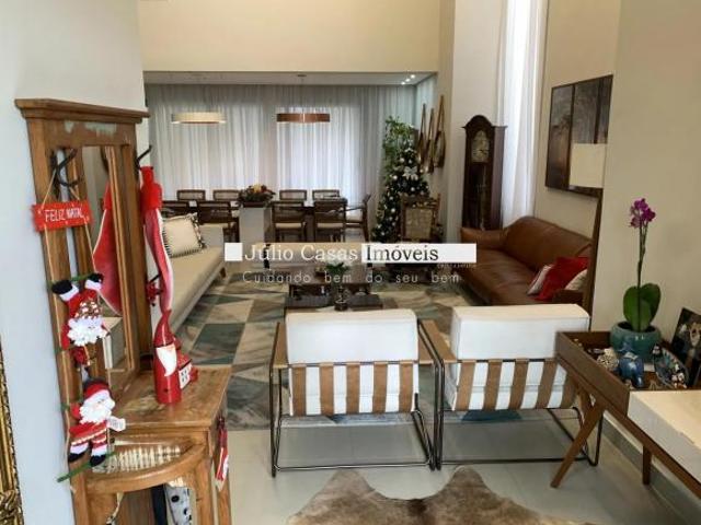 Casa a venda com 4 quartos, 315m2 no Condomínio Alphaville Nova Esplanada 4 Votorantim