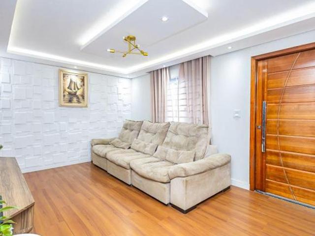 Casa a venda com 4 quartos em Colombo PR