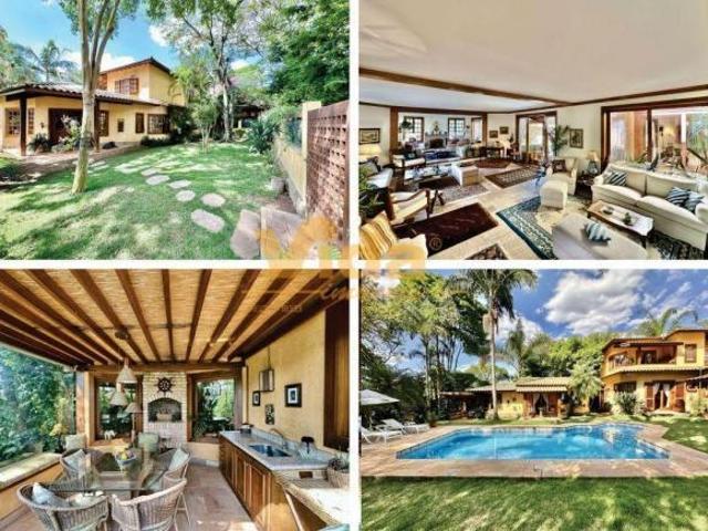 Casa á venda com 4 quartos na Vila de São Fernando Cotia