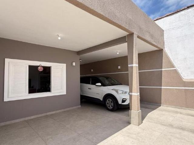 Casa à venda com 4 quartos no bairro Corumbá