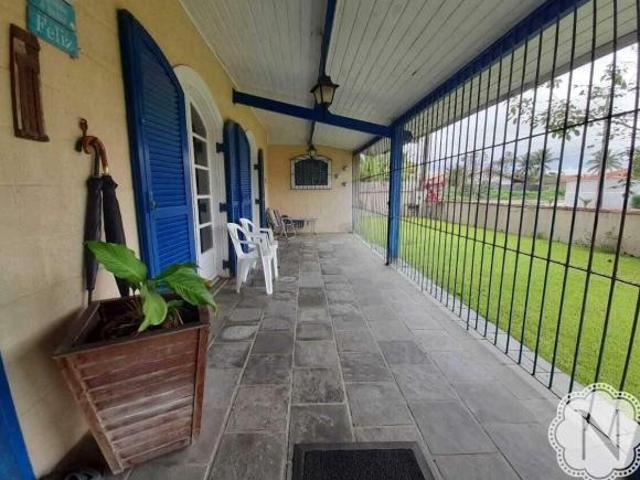 Casa à venda com 4 quartos no bairro Jamaica Praia