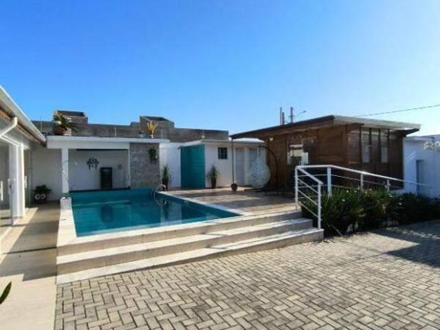 Casa à venda com 4 quartos no bairro Tupy