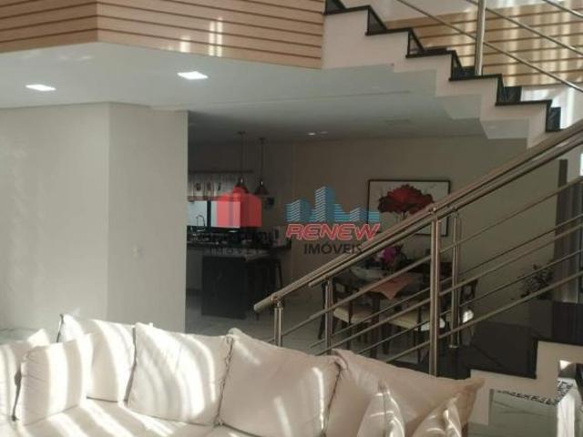 Casa á venda com 4 quartos no Condomínio Residencial Mont' alcino em Valinhos/SP