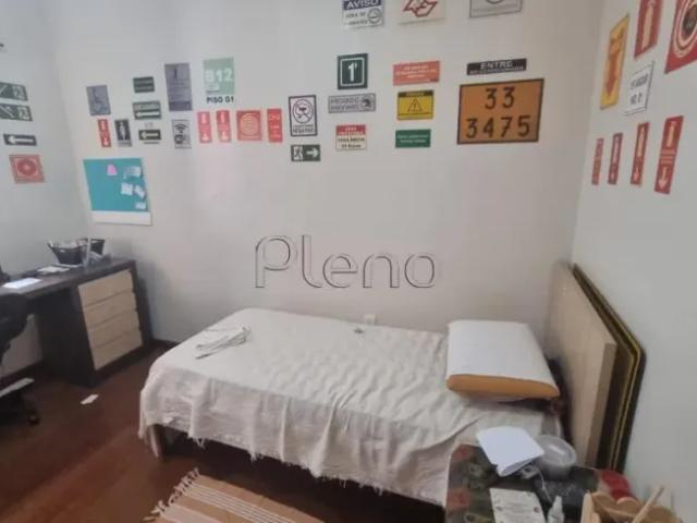 Casa á venda com 4 quartos no Jardim Ouro Branco, Campinas