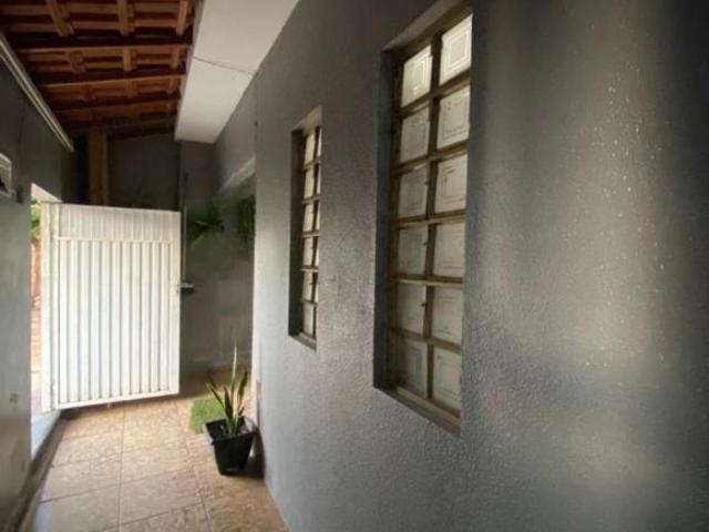 Casa à venda com 4 quartos no Jardim São Braz, Birigui