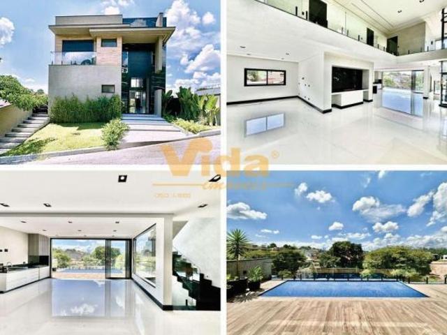 Casa à venda com 4 quartos no São Paulo II Cotia