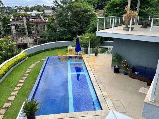 Casa á venda com 4 quartos no São Paulo II Cotia