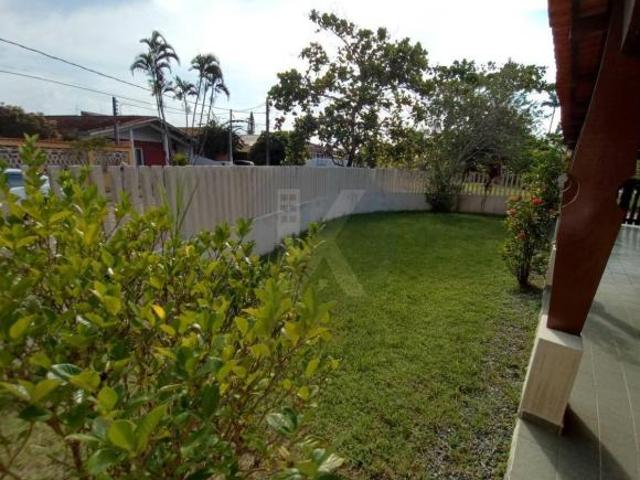 Casa á venda com 4 quartos proximo a praia Cibratel I