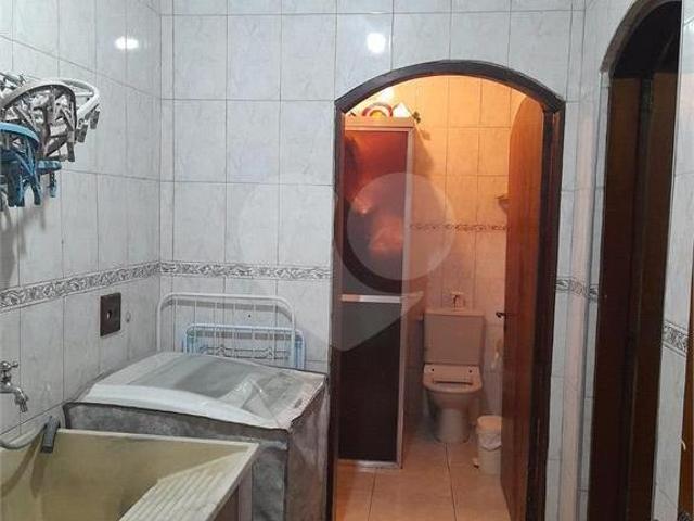 Casa à venda com 4 quartos, sendo 1 suíte, em Mogi Moderno, Mogi das Cruzes