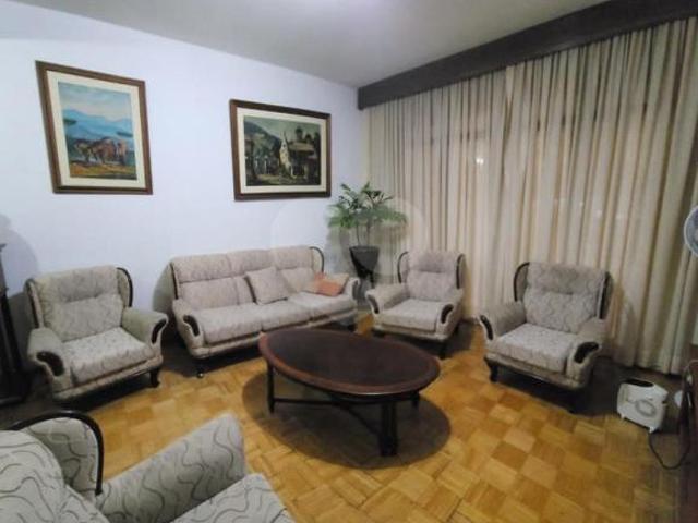 Sobrado 4 quartos 170m² 2 vagas Vila Cordeiro