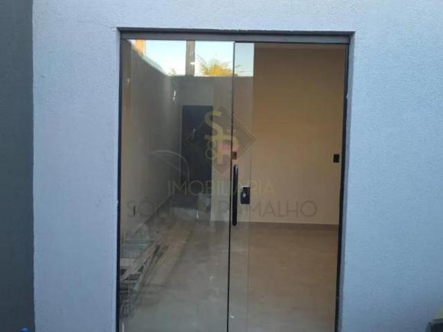 Casa à venda com 56,00m² de área construída, 02 quartos e quintal no bairro Bom Jardim, em Brodowski