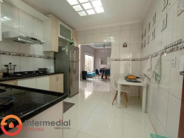 Casa à Venda com 5 Dormitórios 3 Suíte no Condomínio Portal do Pássaros – Boituva/SP