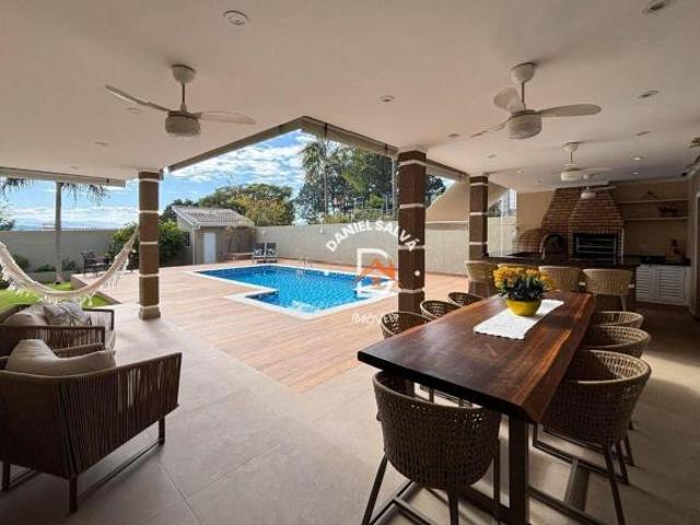 Casa à venda com 5 dormitórios 4 Suítes, 420 m² por R$ 2.200.000 Condomínio Residencial Shambal