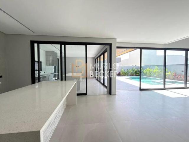 Casa à venda com 5 dormitórios no Condomínio Vivant, Urbanova, SJC