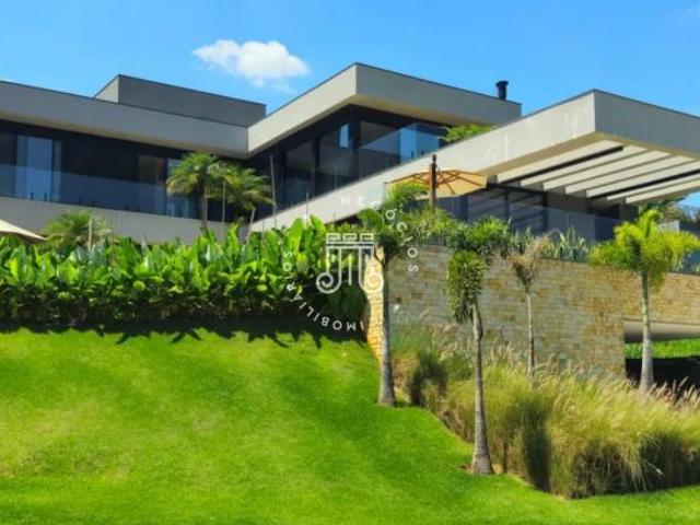 CASA Á VENDA COM 5 SUÍTES E 2 ESCRITÓRIOS NO CONDOMÍNIO FAZENDA SERRAZUL II ITUPEVA SP