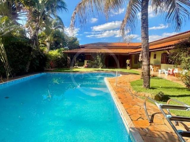 Casa à venda com 5 suítes, 400m² por R$ 1.170.000,00 – Condomínio Nova Rheata – Boi