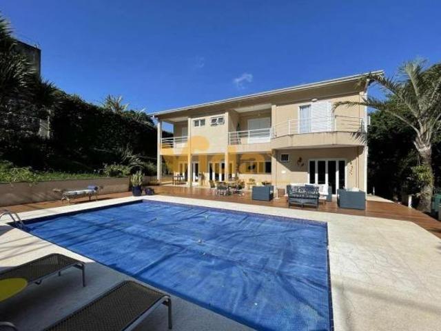 Casa á venda com 5 quartos na Vila Santo Antônio Cotia