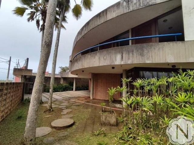 Casa à venda com 5 quartos no bairro Cibratel I