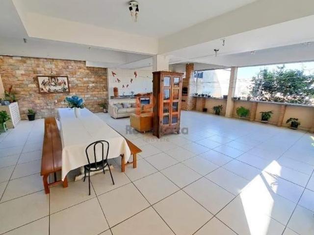 Casa à venda com 5 quartos – Santa Mônica | Belo Horizonte