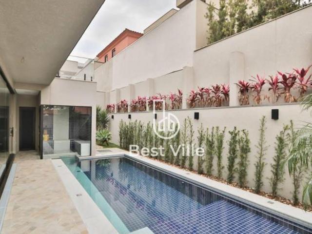 Casa à venda com 5 quartos sendo 4 suítes, 530m² Residencial Genesis 2 Alphaville SANTANA DE