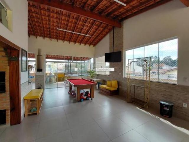 Casa á venda com 6 quartos, 270,06 m2 Jardim Toledo, Votorantim