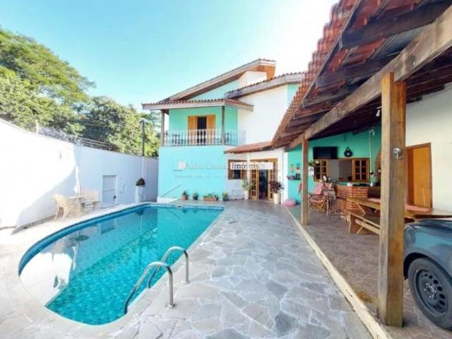 Casa a venda com 6 quartos, 306,60 m2 no Jardim Karolyne Votorantim