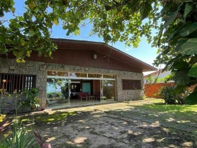 Casa à venda com 6 quartos no bairro Cibratel I