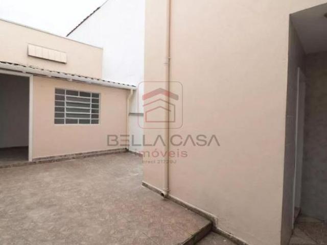 Casa à venda com 95m², 2 quartos e 1 vaga