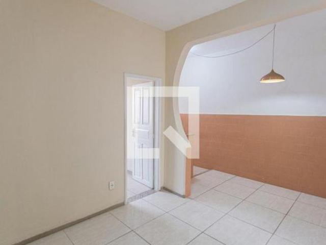 Casa à Venda Concórdia, 2 Quartos, 60 m² Belo Horizonte